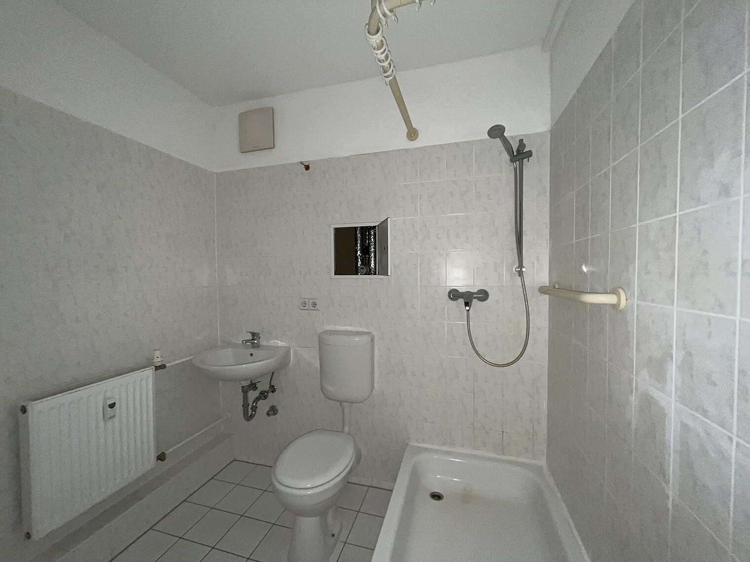 1 Zimmer Wohnung im Allendeviertel - degewo